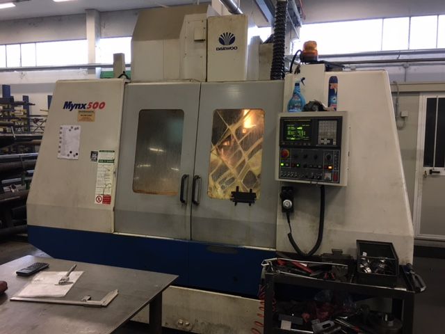 Centro di lavoro verticale DAEWOO MYNX 500 | GMV Macchine Utensili